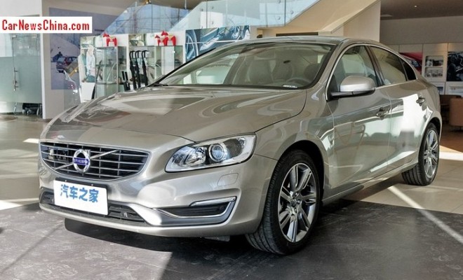 Volvo S60L arrives at the Dealer in China - CarNewsChina.com