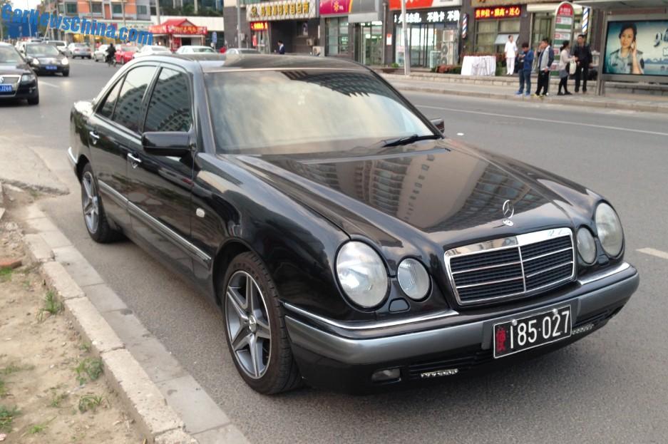 Spotted in China: W210 Mercedes-Benz E280 - CarNewsChina.com
