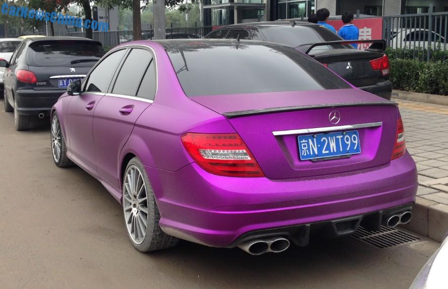 Mercedes-Benz C-Class sedan is shiny purple in China - CarNewsChina.com