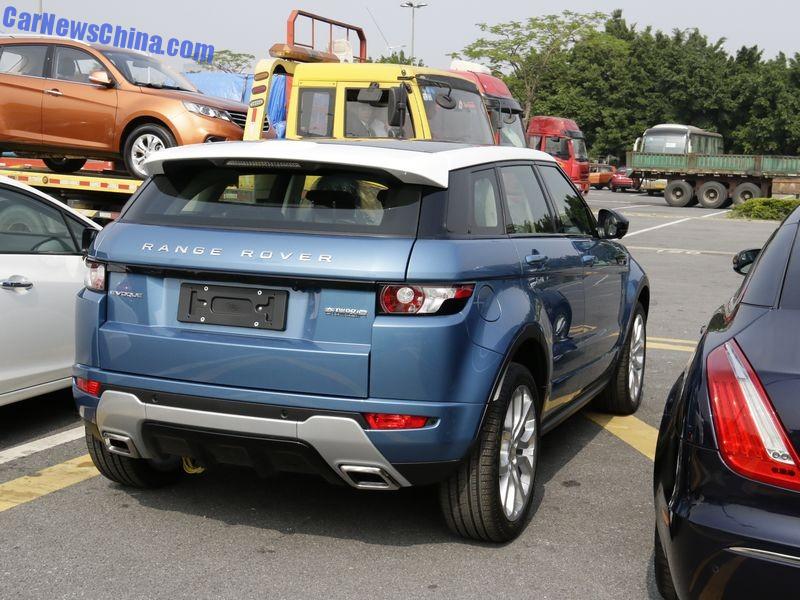 China clones the Range Rover Evoque; the Landwind X7 arrives at the ...