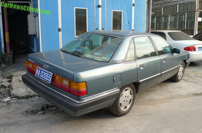Spotted in China: C3 Audi 100 sedan Times Two - CarNewsChina.com