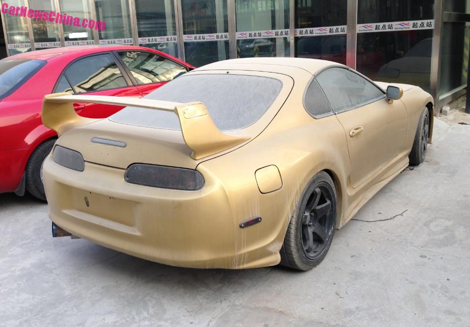 Spotted in China: MK IV Toyota Supra in matte Gold - CarNewsChina.com