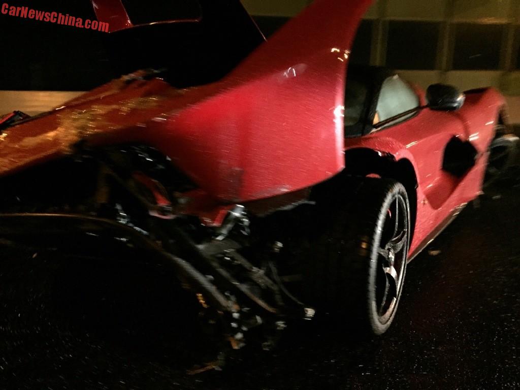 More Photos of the Ferrari LaFerrari crash in China - CarNewsChina.com