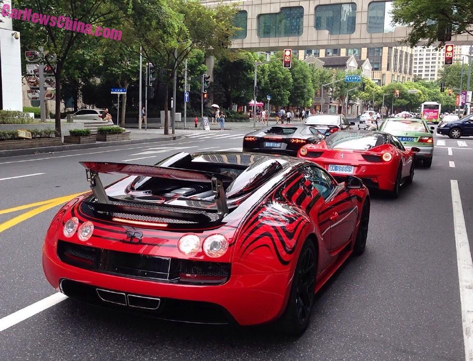 Bugatti Veyron L’Or Style Vitesse hits the Road in Shanghai, China ...