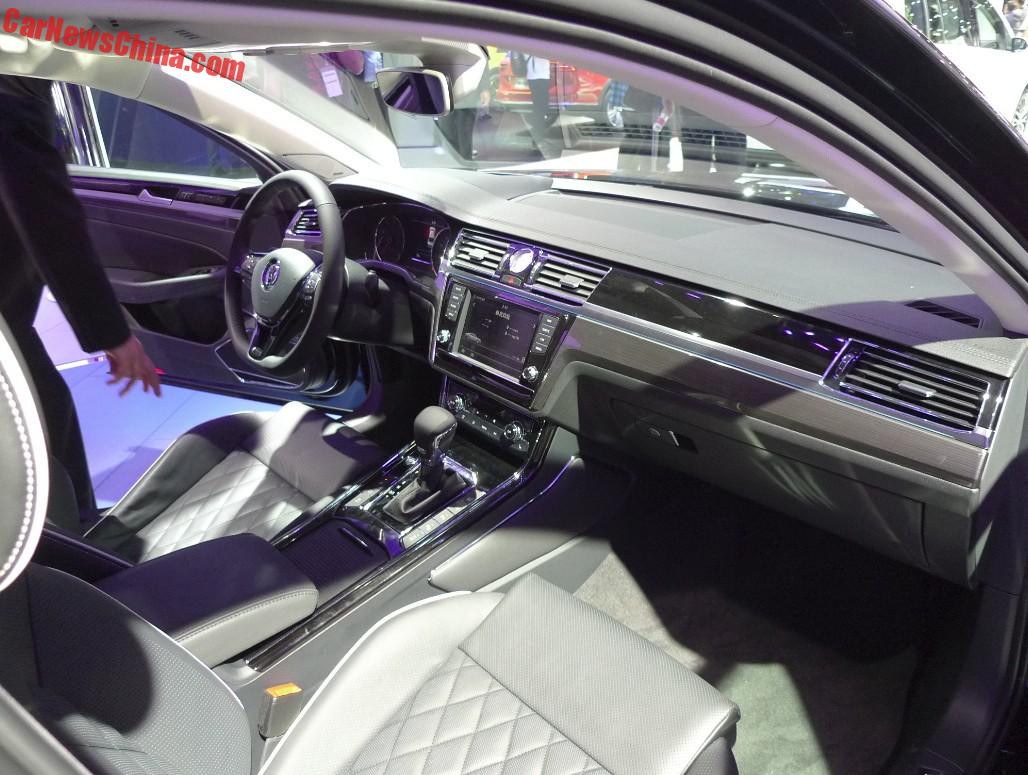 Volkswagen Phideon Unveiled On The Beijing Auto Show - CarNewsChina.com