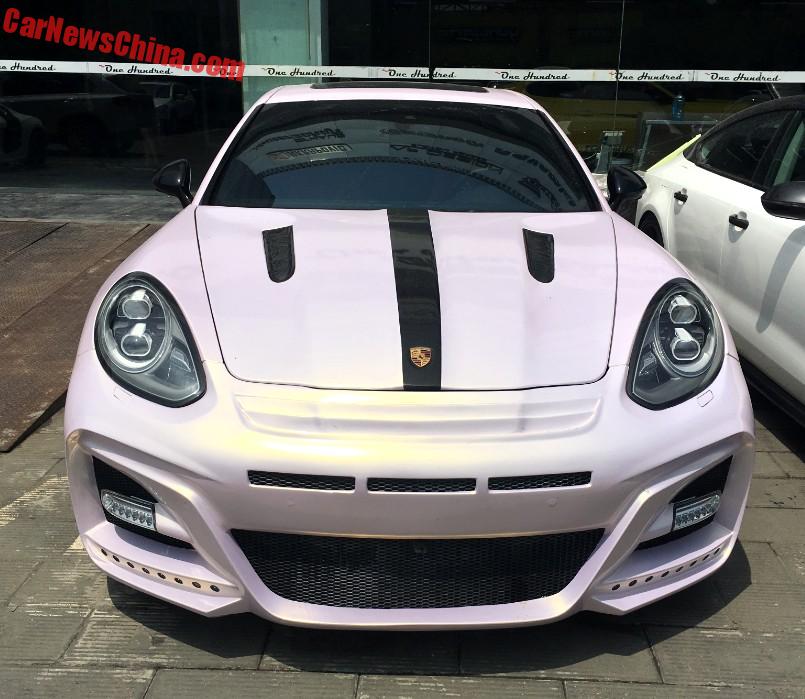 Porsche Panamera Is Gold Pink In China - CarNewsChina.com